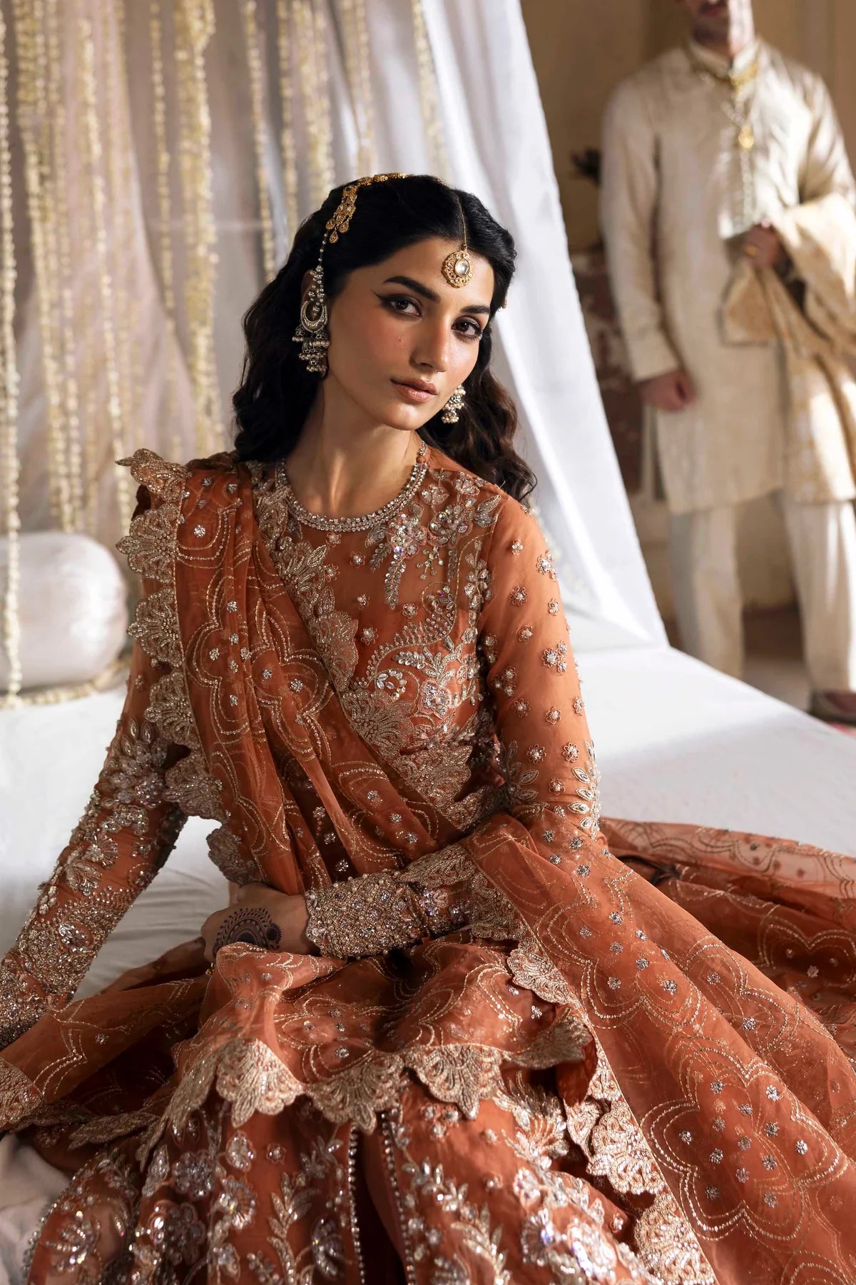 Akbar Aslam Embroidered Organza Suit Meherun – Babus Clothing